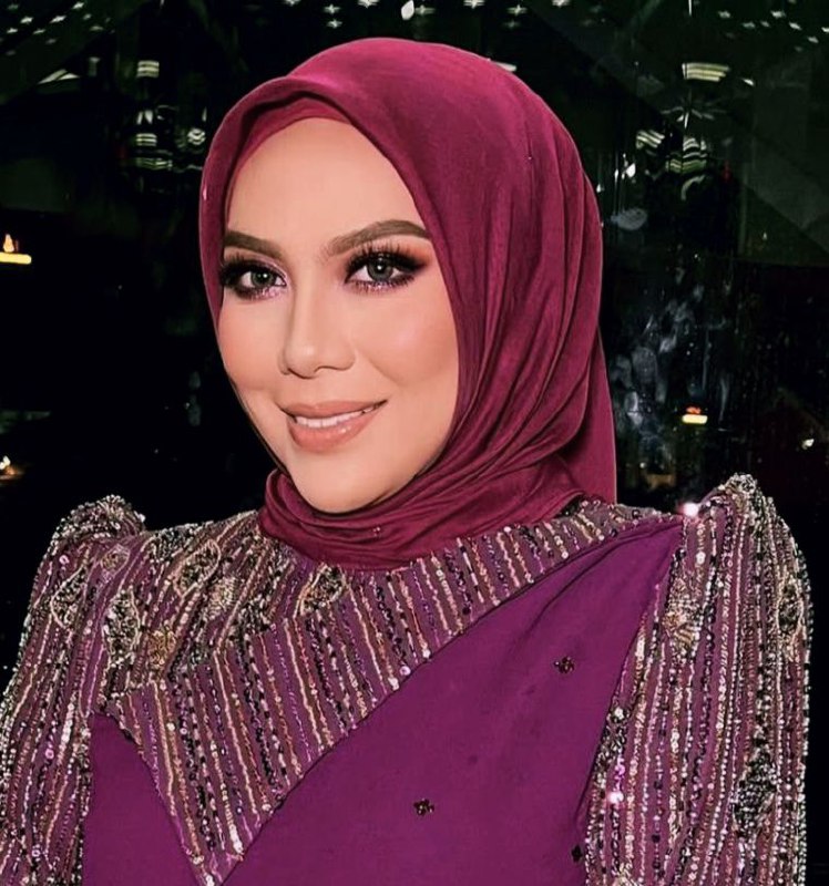 Zehra Zambri pernah lalui fasa kejatuhan - Lady Bosz